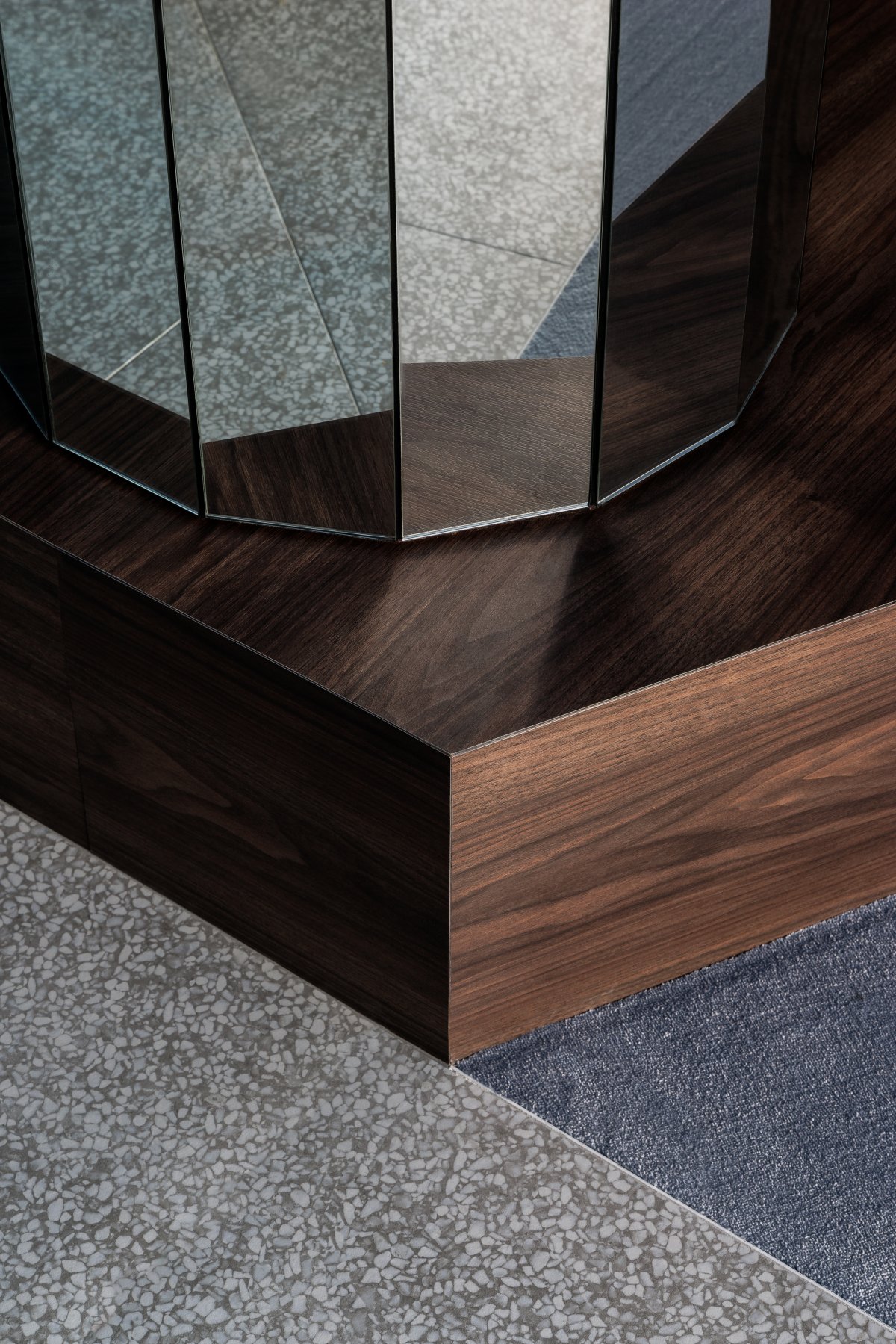 YinjiSpace - Nickolas Gurtler x Ocean Cosmetics